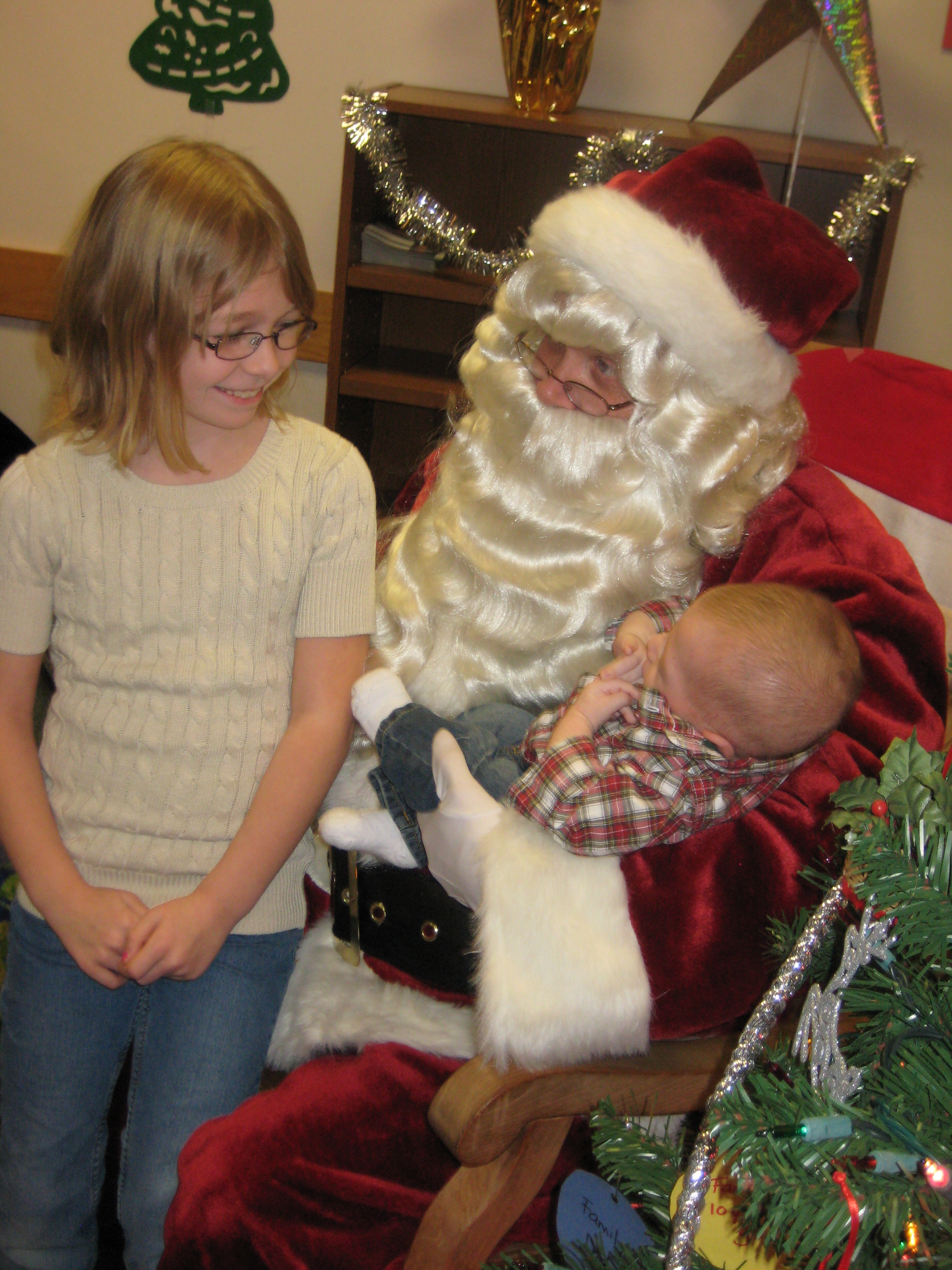 Tips on Keeping Your Children Safe During the Holidays – Catching ...